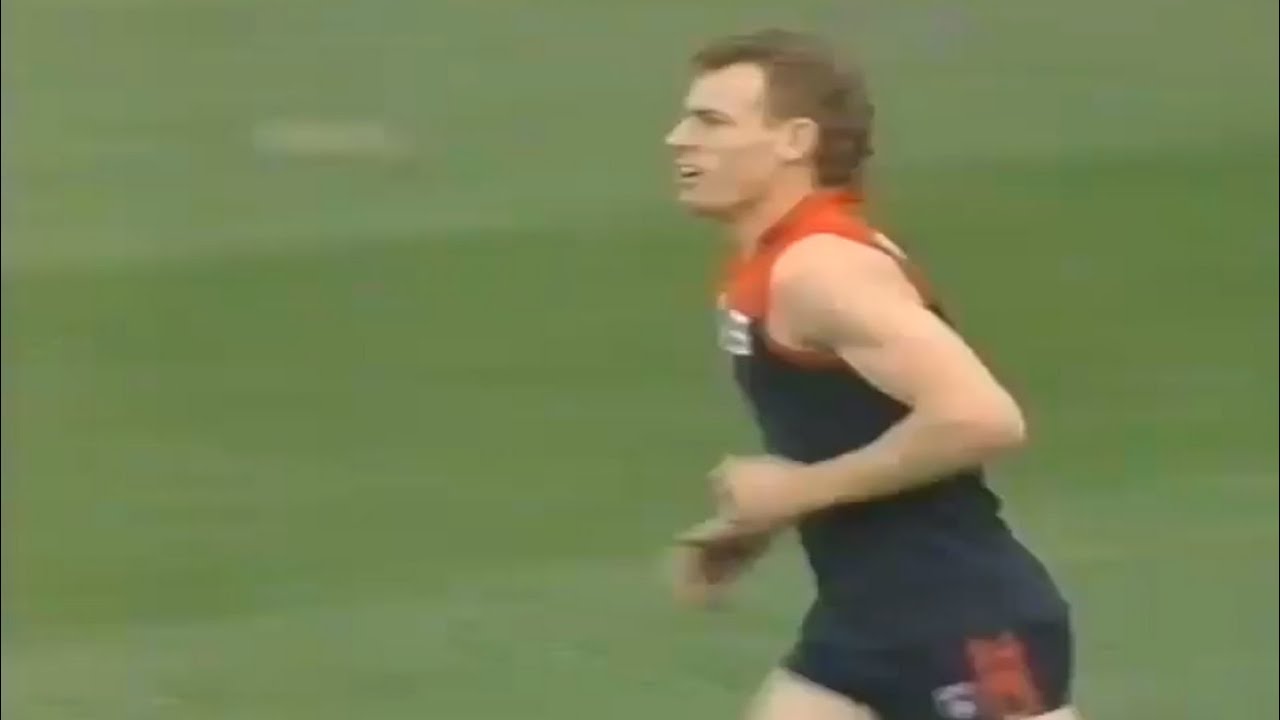1993, Rd 18 - Steven Stretch - Final goal for Melbourne - Melbourne v ...