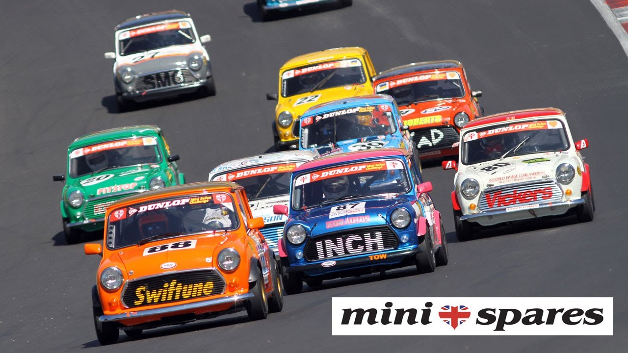 Mini Se7en round 11 - Brands Hatch 2022 - YouTube