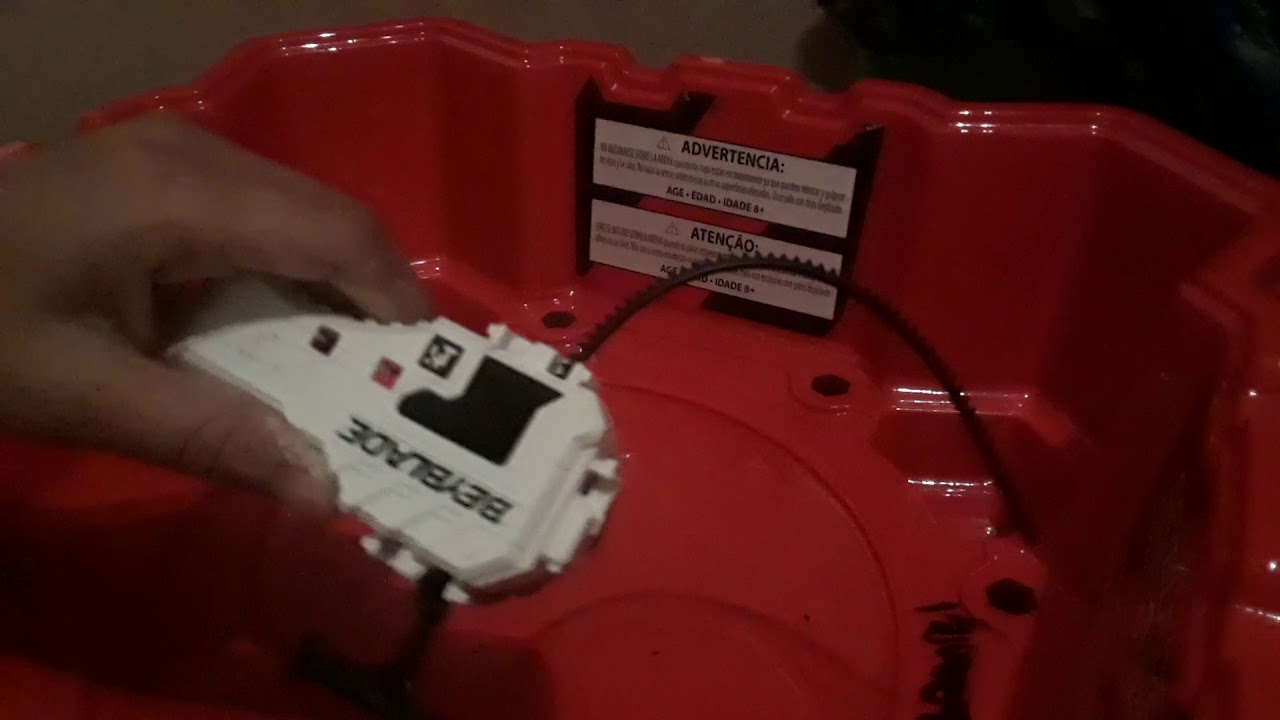 Beyblade tournament wyvron w2 quetziko q2 and unicrest - YouTube