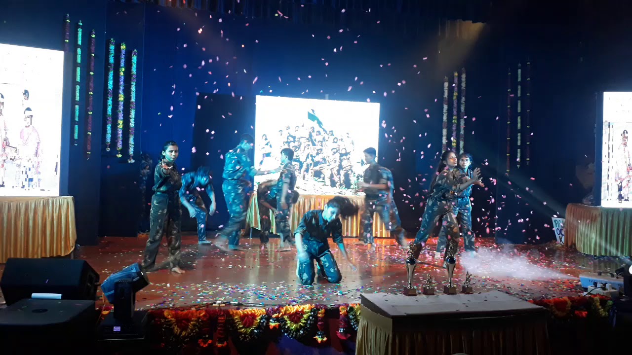 science dance group - YouTube
