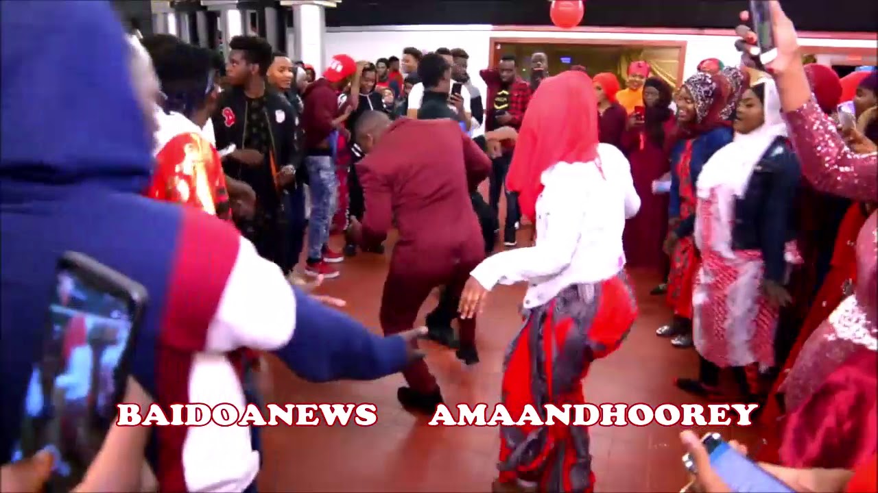 Somali Bantu Girls Dance