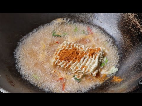 Maggi Goreng Basah & Maggi Berkuah | Fried Maggi with Seafood - YouTube