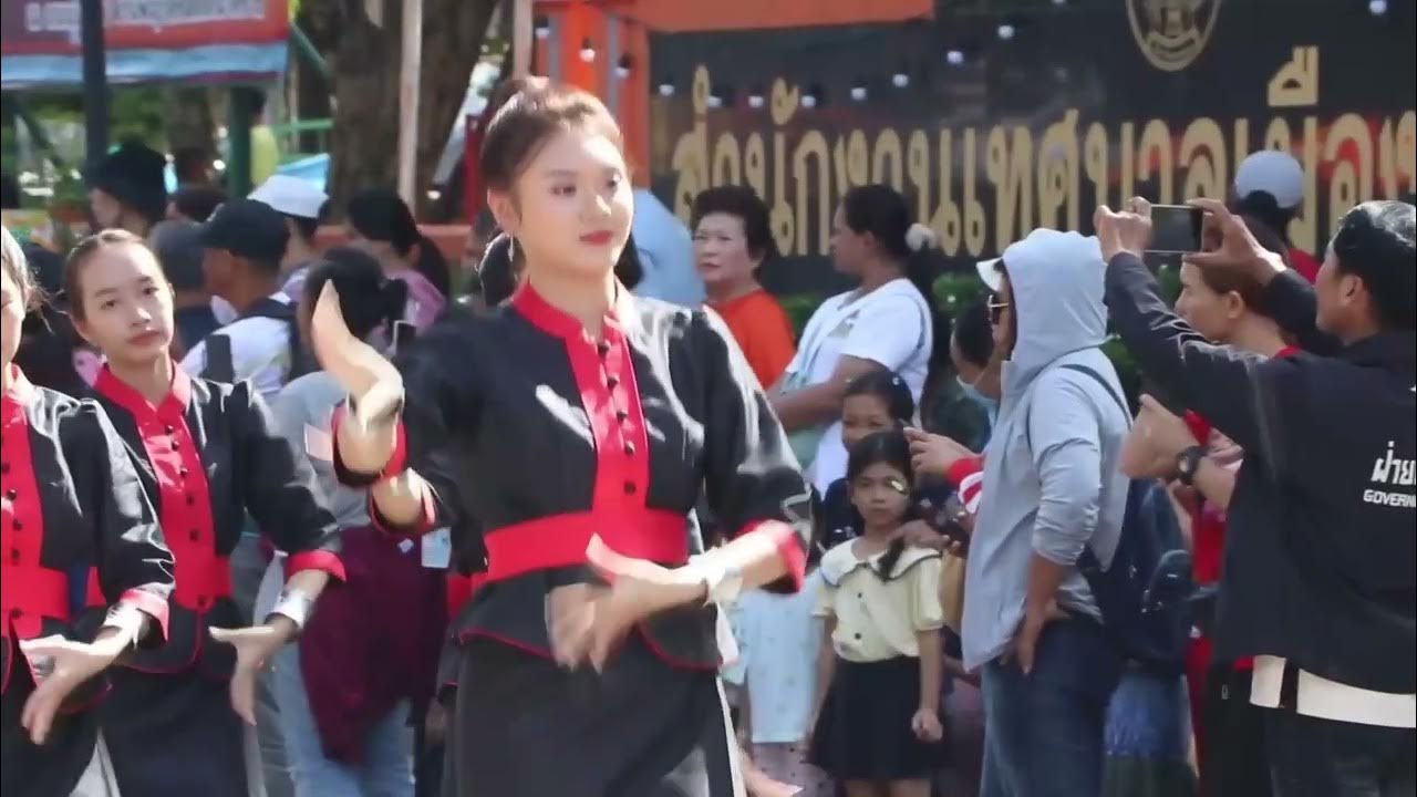 ไหลเรือไฟและงานกาชาดนครพนมปี 67 อีสานเช้านี้ NBT UBON 151067 - YouTube