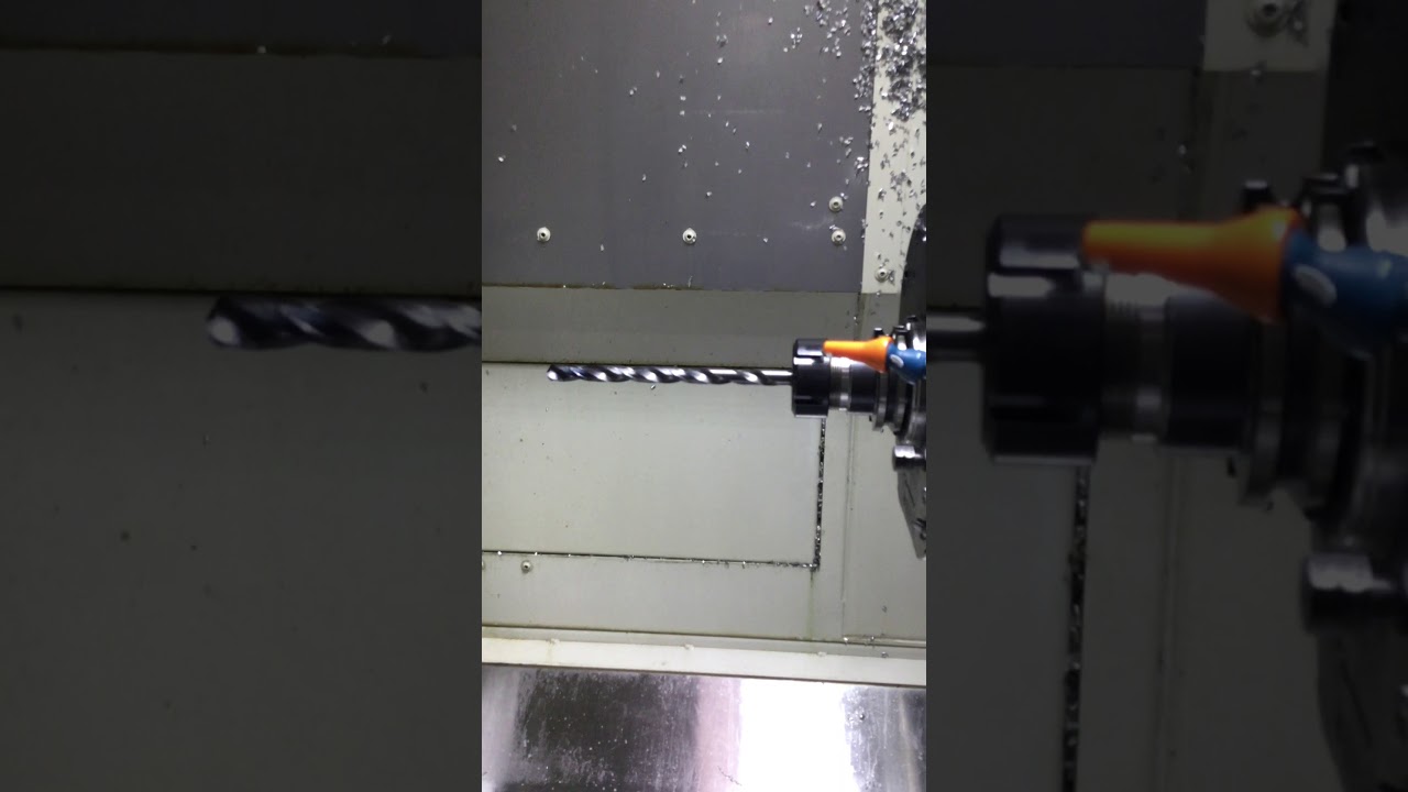 Injection Mold waterlines 1 - YouTube