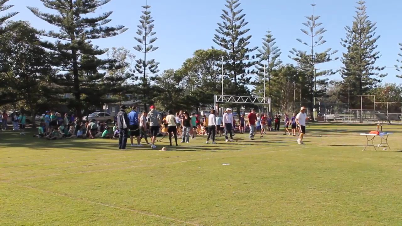 Broadbeach State School Teachers v Students Tug-O-War Sports Day 2012 ...