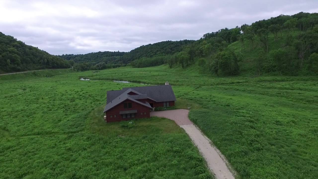 539 Waterloo Creek Drive Dorchester Iowa - YouTube