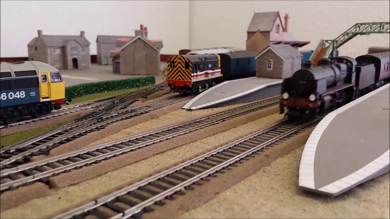 Bachmann 32-154A BR N Class Loco No. 31404 Weathered Edition Late Crest ...