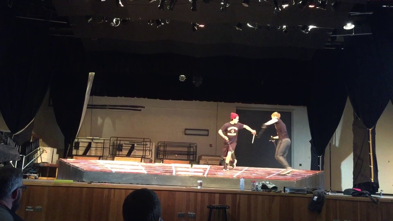 Hamlet and Laertes Fight- All Phrases - YouTube
