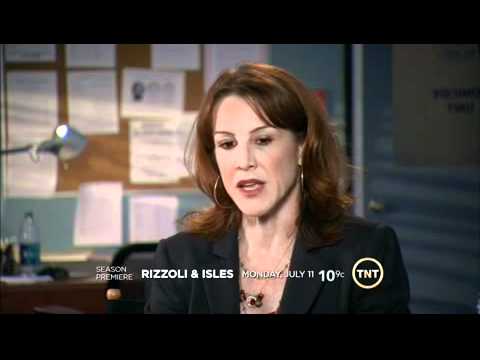 Rizzoli & Isles Janet Tamaro: I love to make people laugh. - YouTube