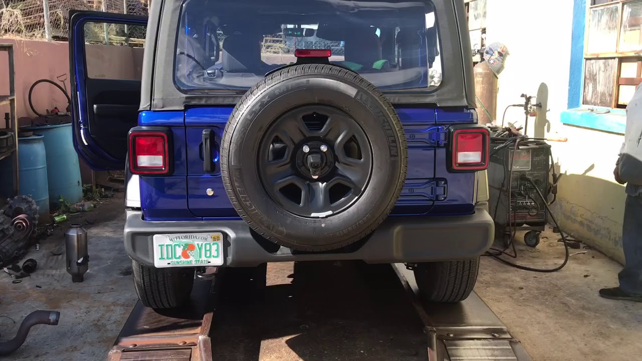 Jeep Wrangler Turbo Straight Pipe - YouTube