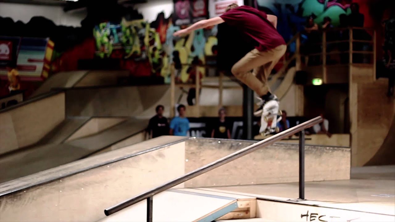 NK JUNIOR 2014 - YouTube