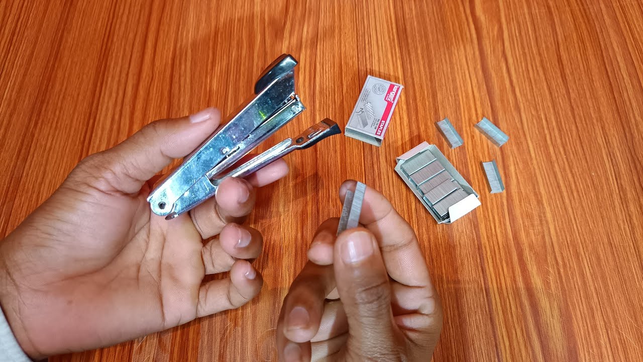 Stapler ki pin kaise lagate hain | How to refill stapler pins | How to ...