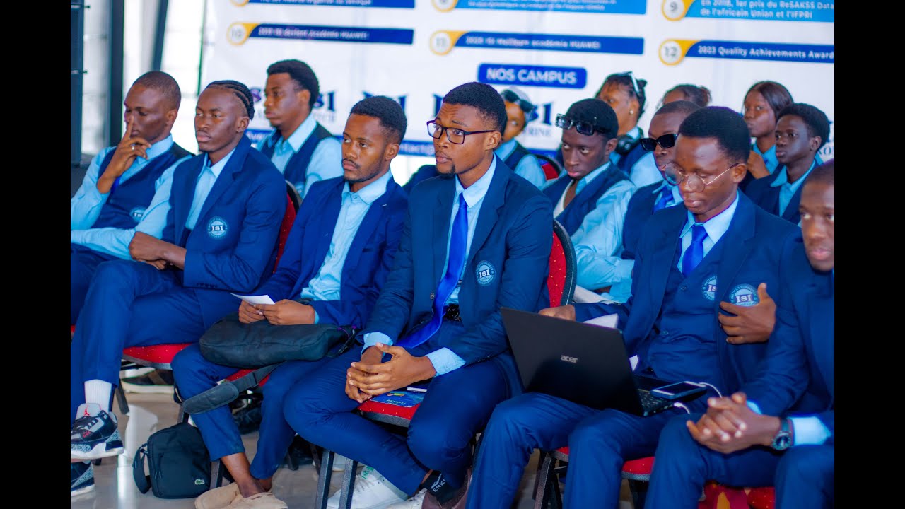 Amphi de rentrée 2024 ISI DAKAR - YouTube