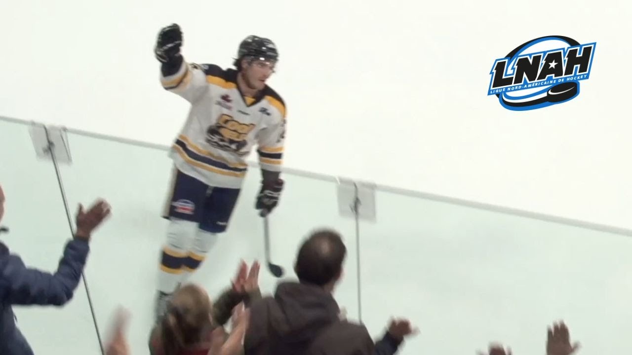 Charles Tremblay marque 4 buts dans la victoire du Cool FM contre les ...