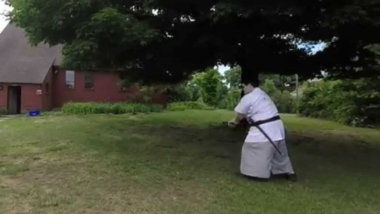 Haidong Gumdo Ssangsu Sword Form #4 - YouTube