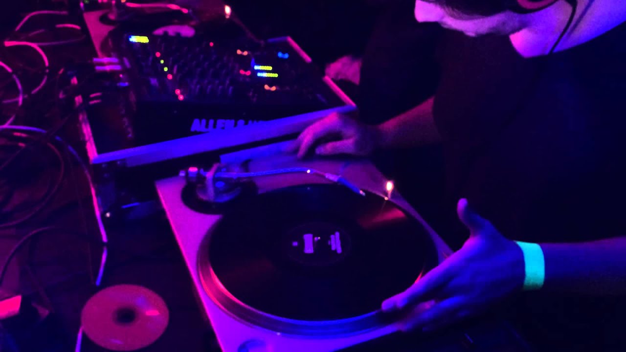 Marc Milner & Cleymoore @ Improvist Boat Party - River's King Docks ...