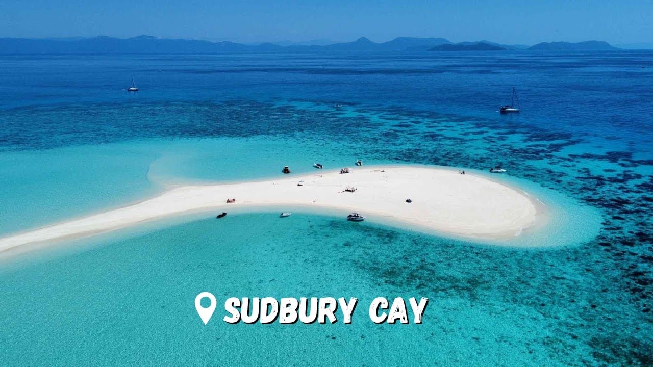 Australia’s Best Sandbank // The Great Barrier Reef - YouTube