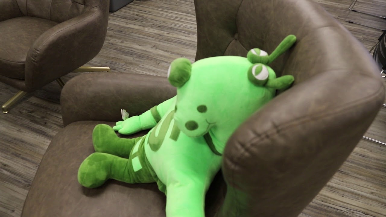 Flex Goofs Off At Work - YouTube