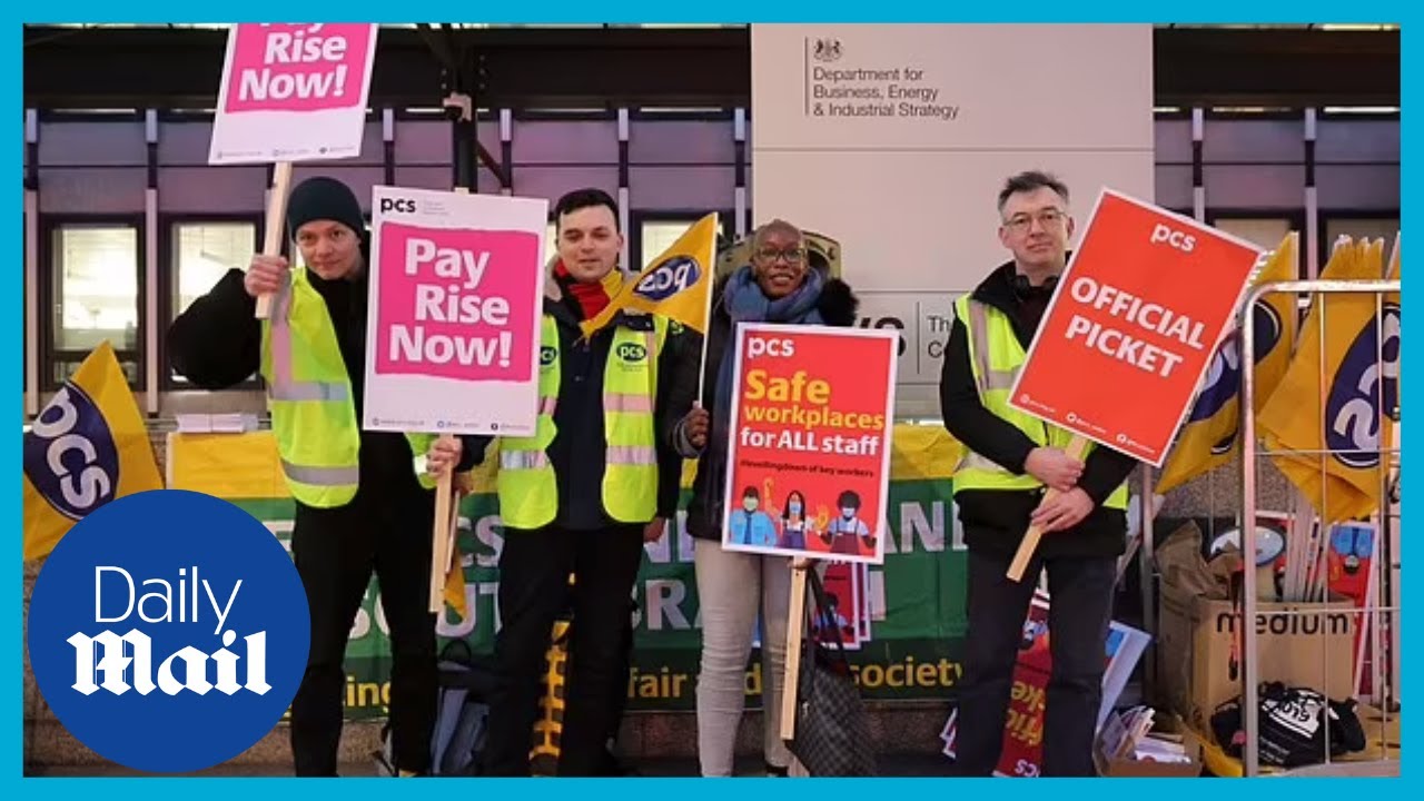 LIVE: UK strike chaos as biggest ever strike day sees 500,000 ...