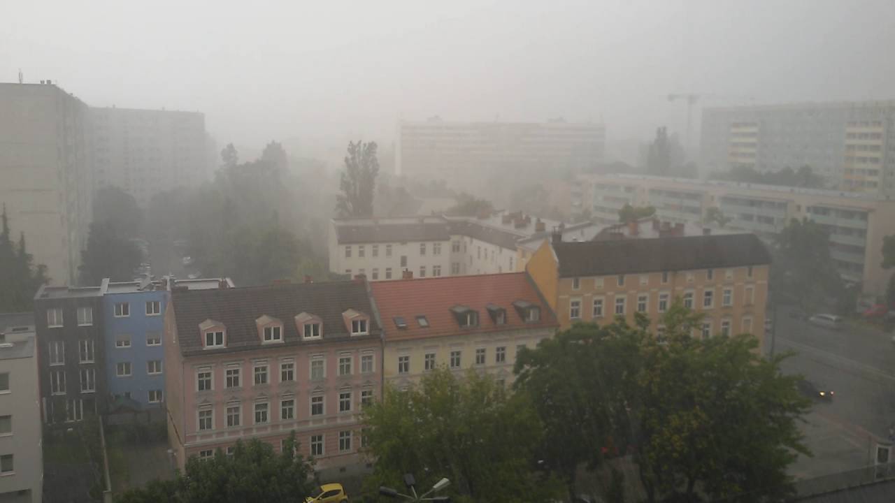 Hagel in Berlin - YouTube