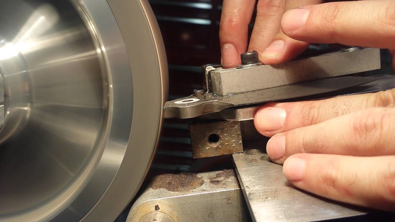 Grinding lock-ups on the dsk tactical jig - YouTube