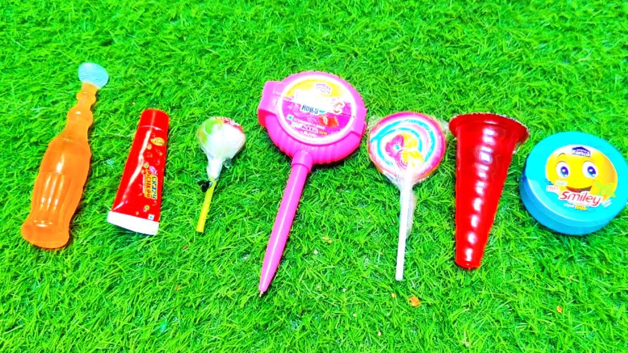 Pudding jelly, jelly tubes, sour belt and big lollipops, gummy candy ...