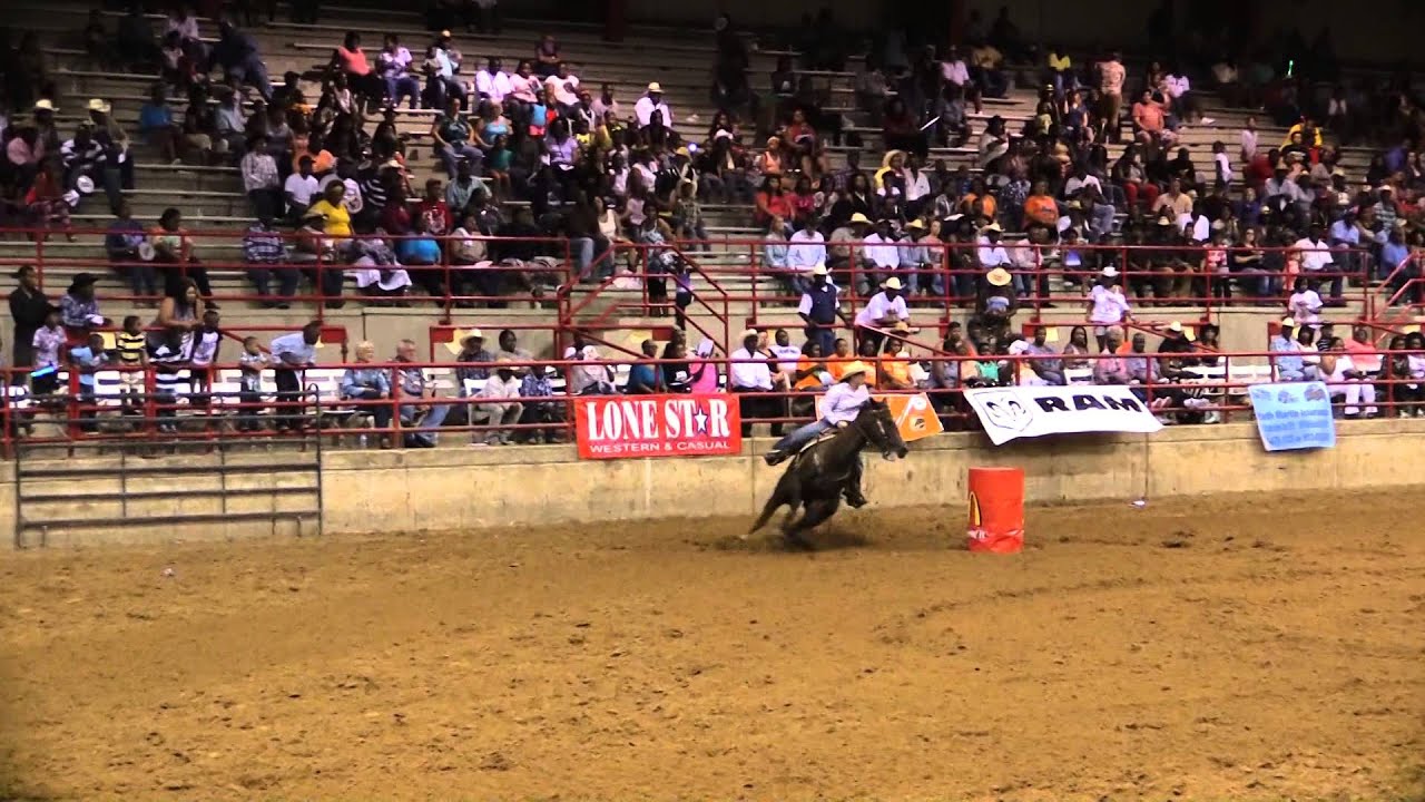Barrel Racing 4 - 3rd Annual Juneteenth Black Rodeo - YouTube