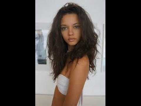 TOP YOUNG MODELS IN THE WORLD