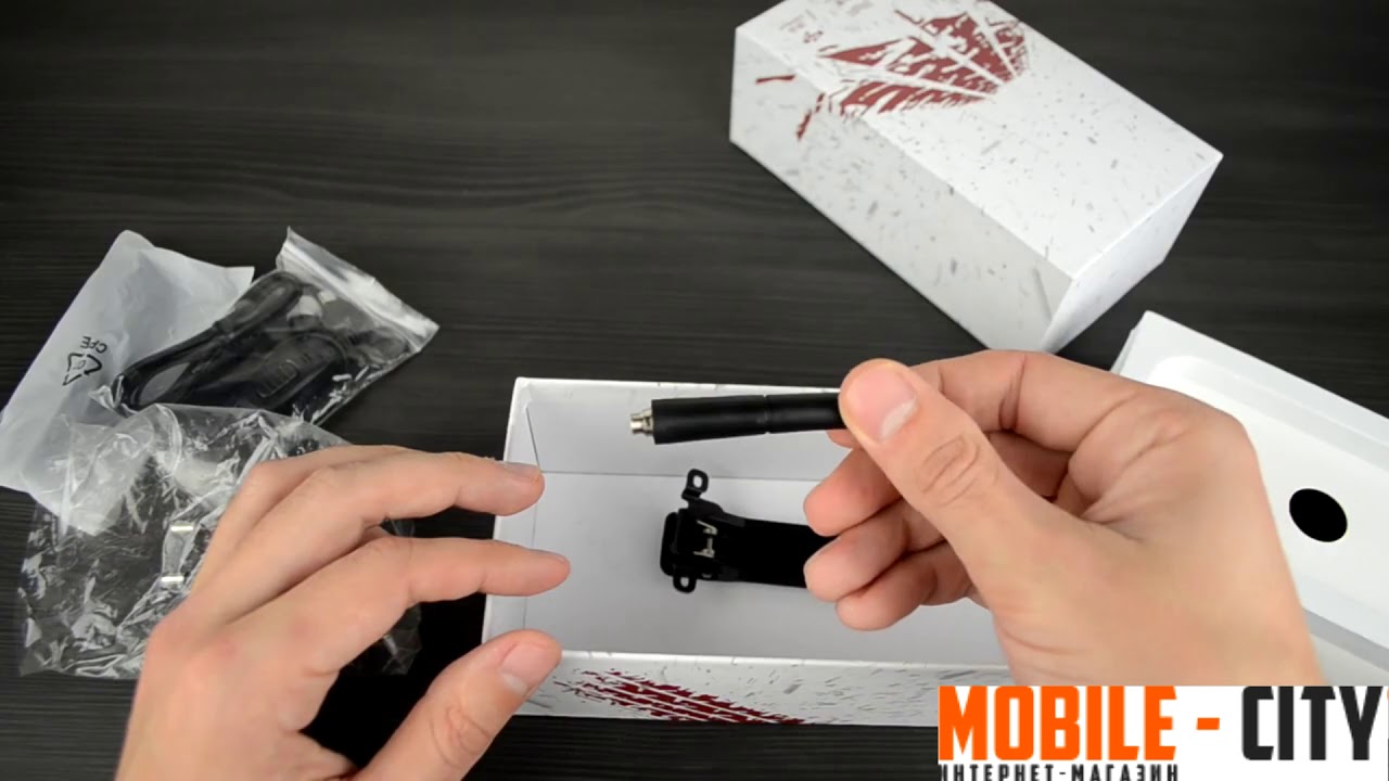 Дождались, кнопочный защищенный смартфон на Android и даже с рацией ...