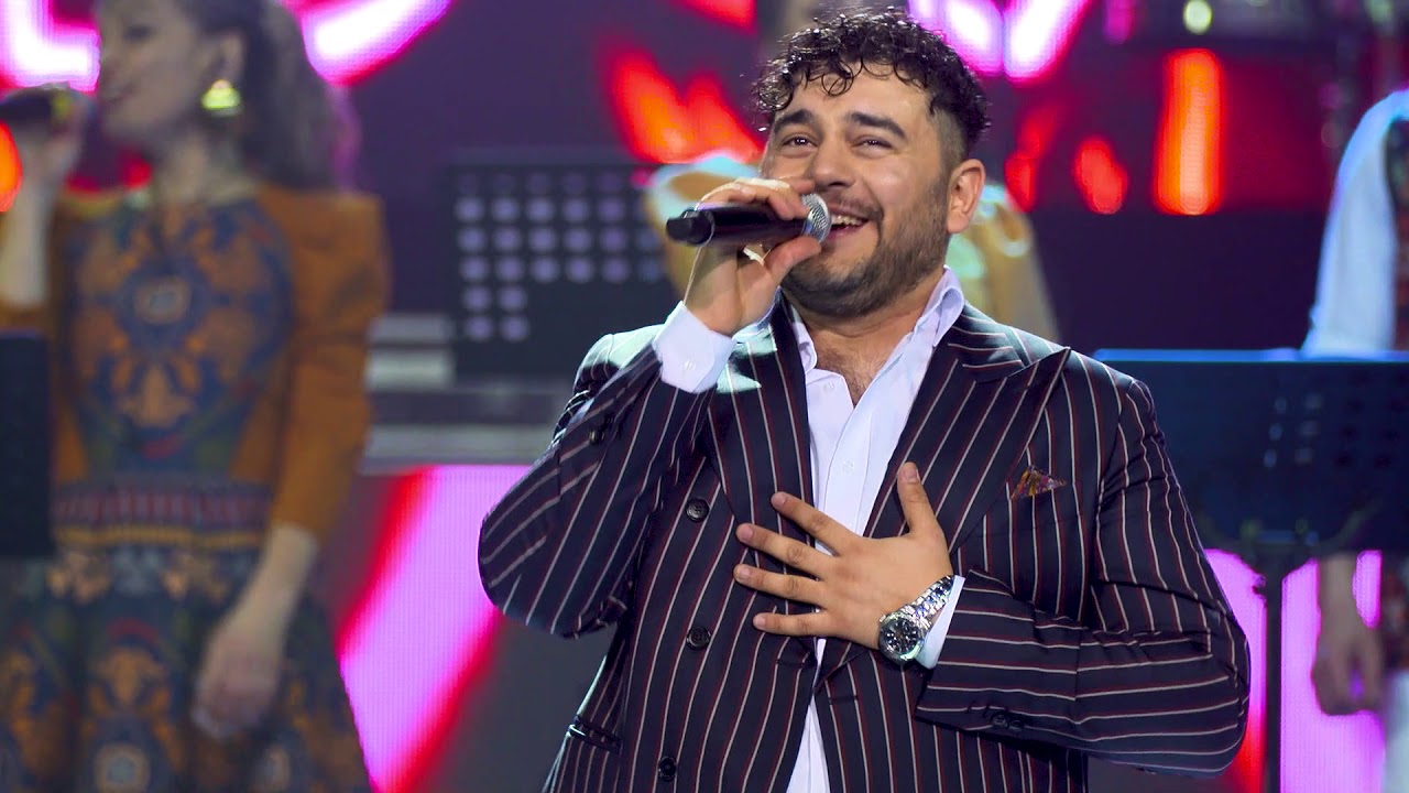 Valentin Uzun & Tharmis & Simrat - Цветочек Аленький (Un trandafir ...