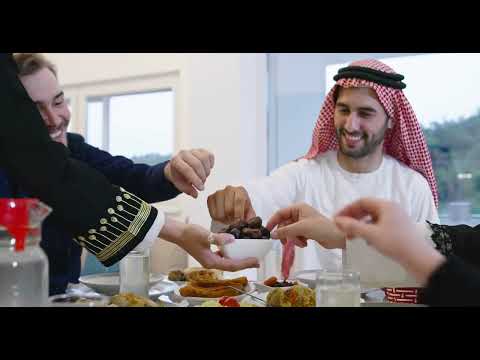 Iftar Eating with Family | Free Islamic Stock Video | Free Render Footage