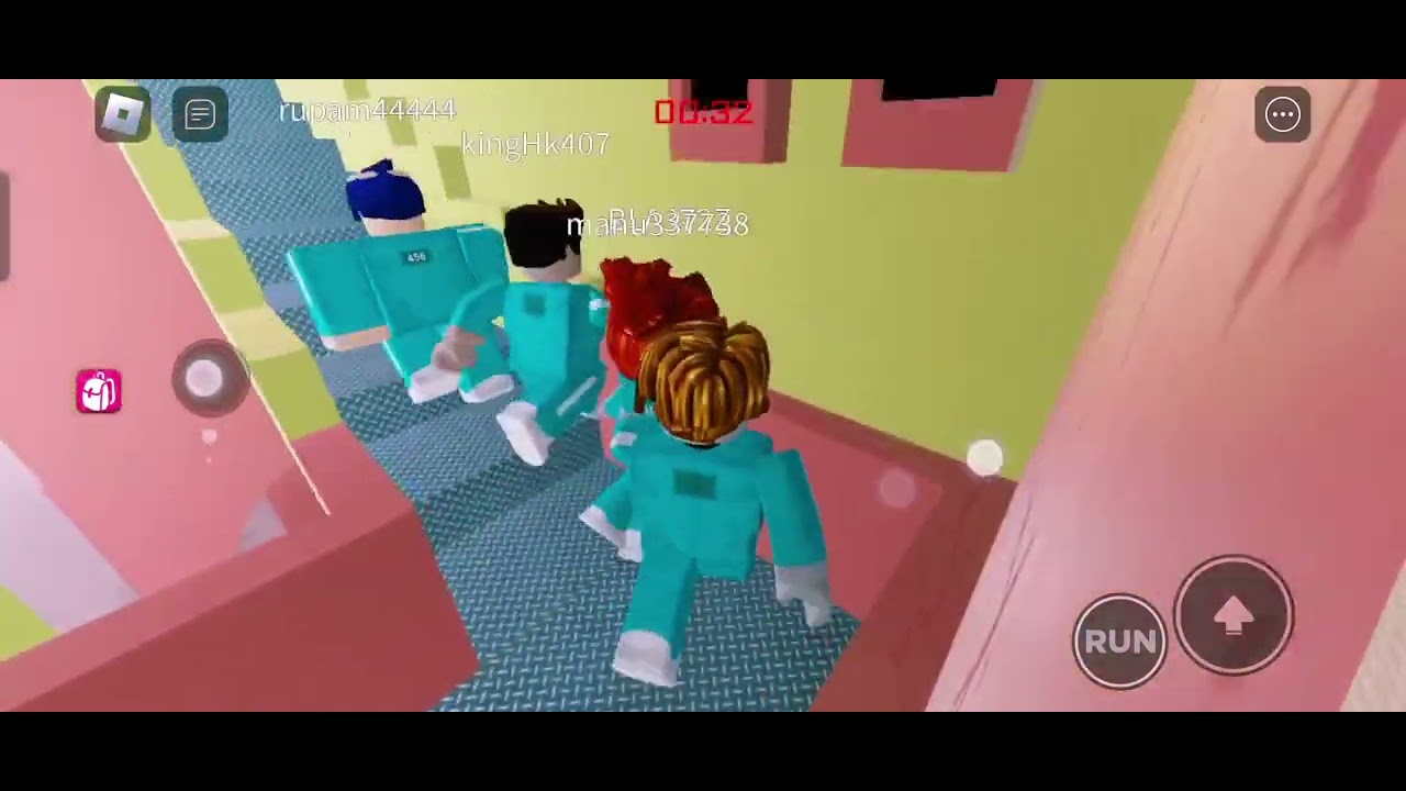 roblox red light and green light 🚨#road to1k - YouTube