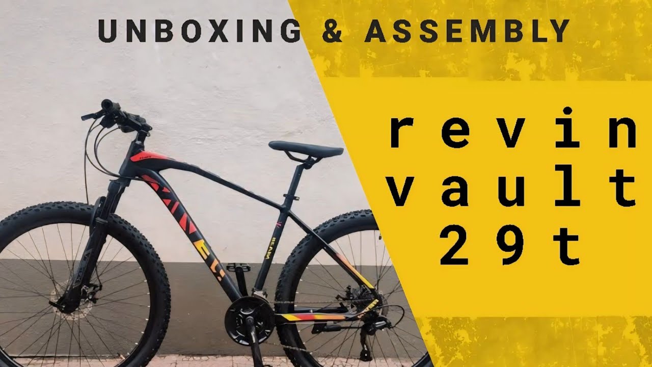 Revin Vault 29 T cycle Unboxing - YouTube