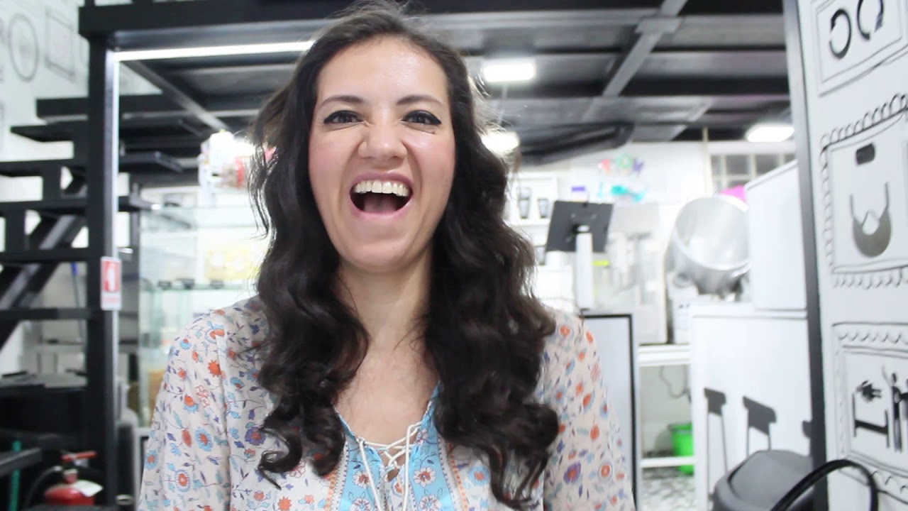 Isabela Meza, la hermana de la cantante Aranza, es fan de Wonder Woman ...