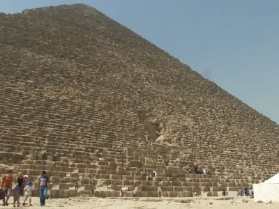 Using New Technology to Scan Ancient Pyramids - YouTube