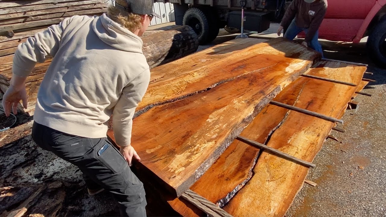 Unboxing Big Spalted Sycamore Slabs – Kyle Really Delivers On This Load! - YouTube