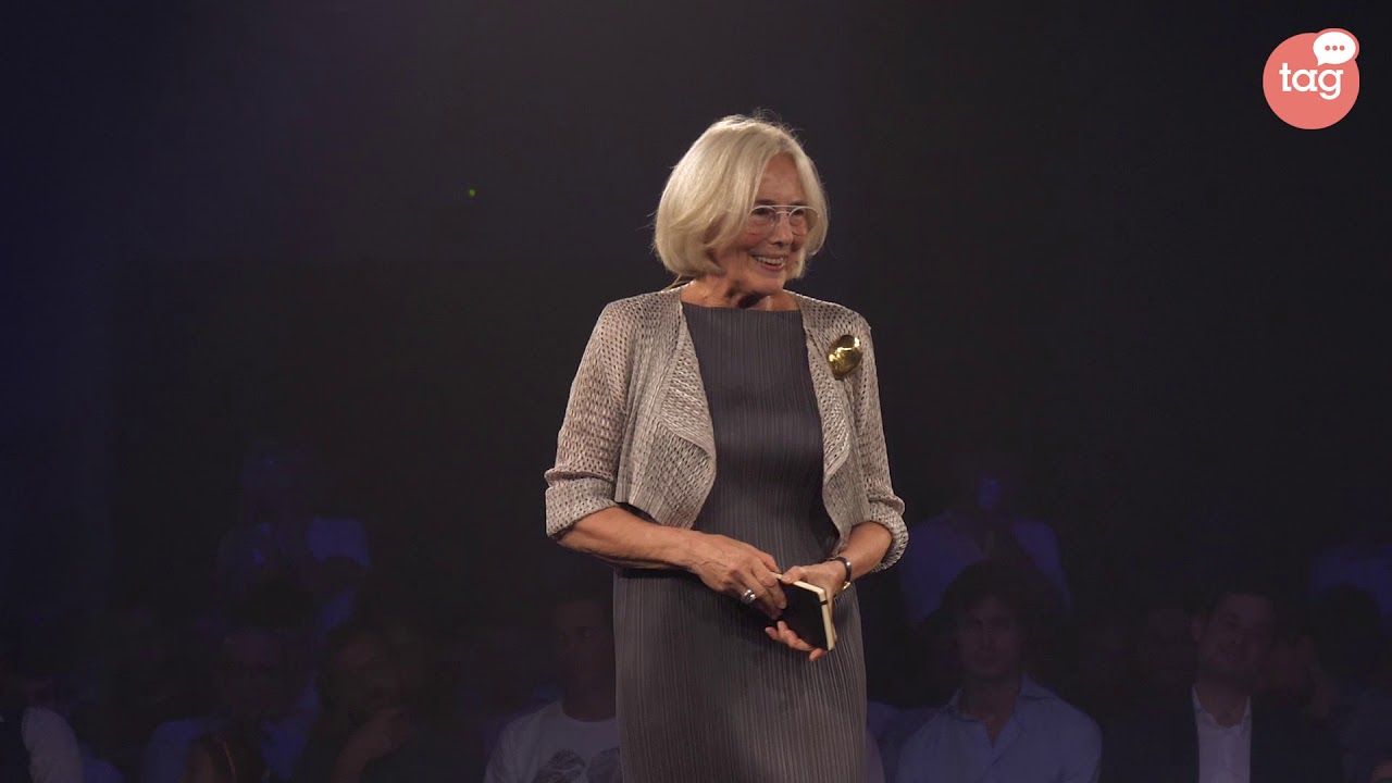 Commencement Speech: Maria Sebregondi | EDU ON - YouTube