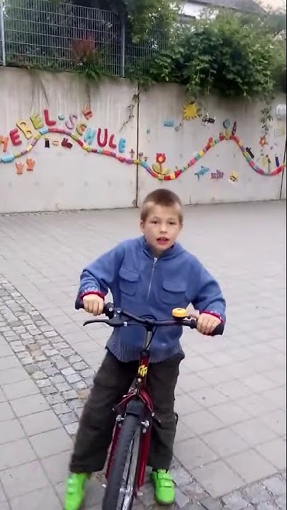 Как ехать без рук на велосипеде Youtube