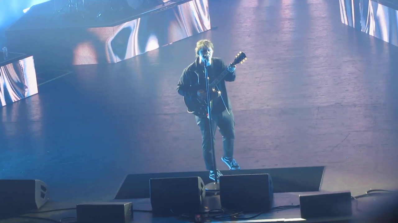 Lewis Capaldi - Fade - Manchester 2020 - YouTube