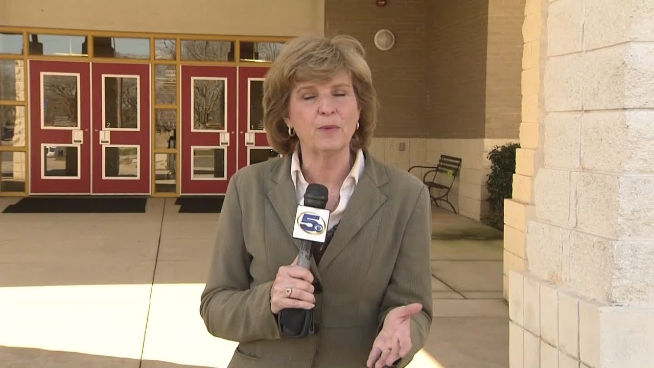 Daphne students helping to CARE for federal workers - YouTube