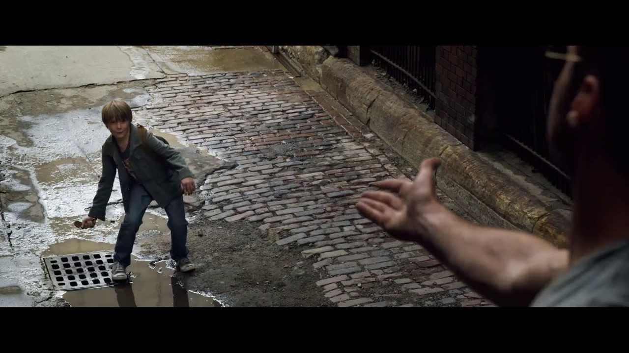 Real Steel - Official® Trailer [HD] - YouTube