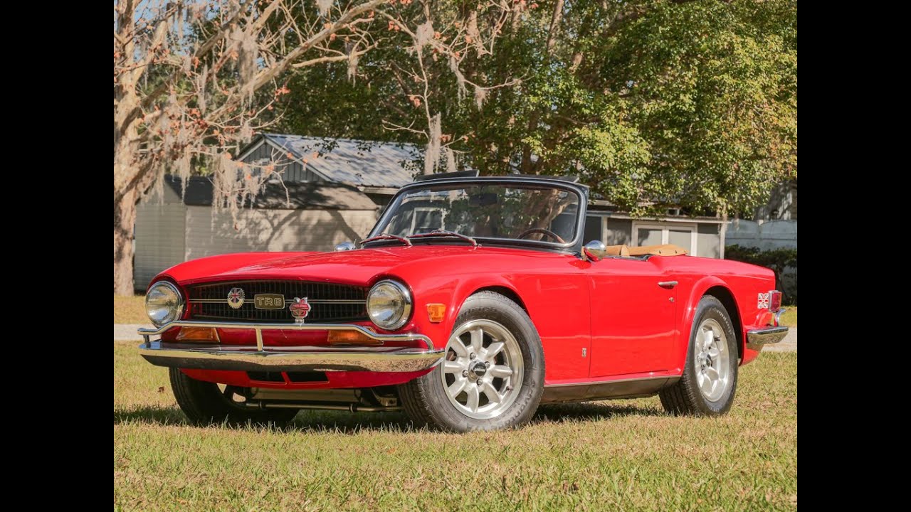 Triumph TR6 - YouTube