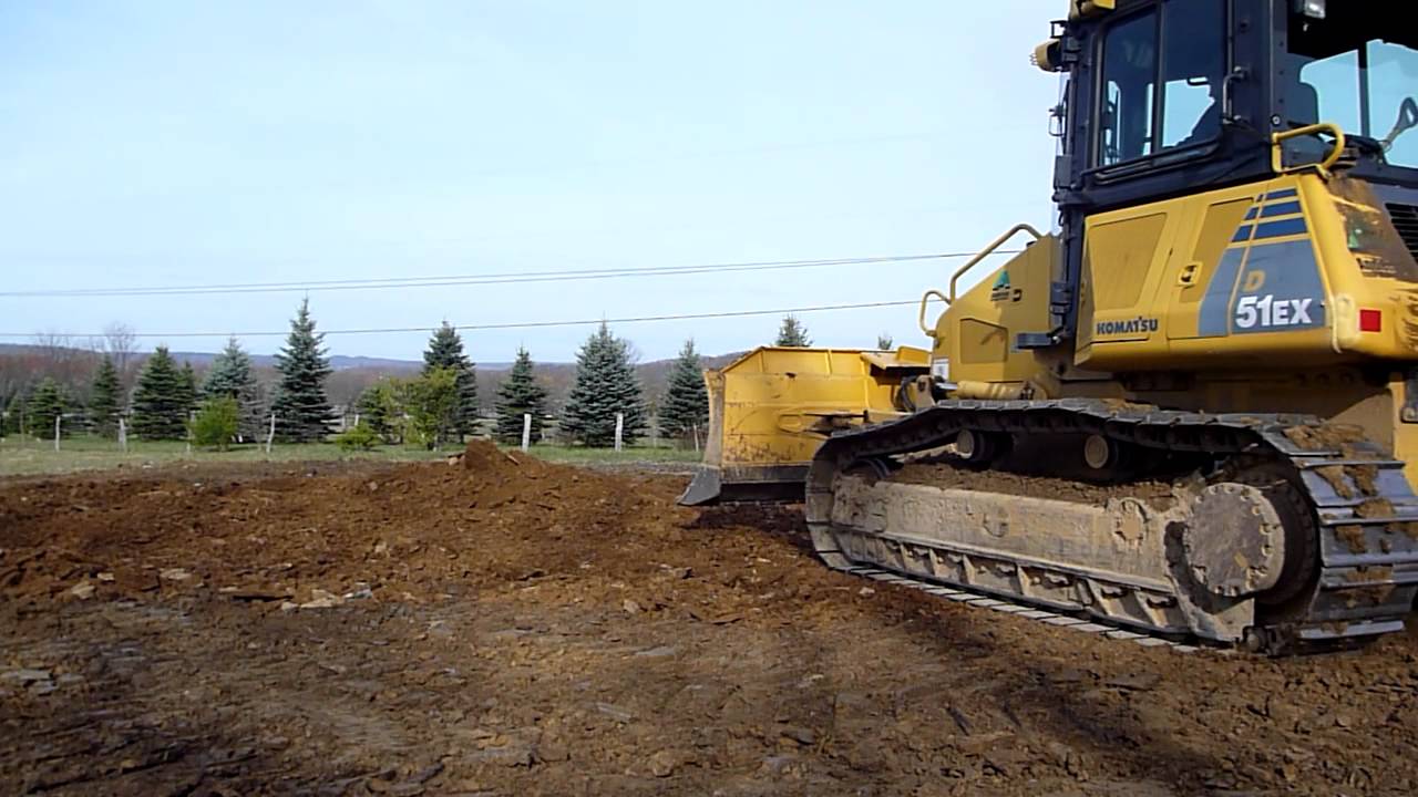 Komatsu D51Ex-22 Pushing Fill - YouTube