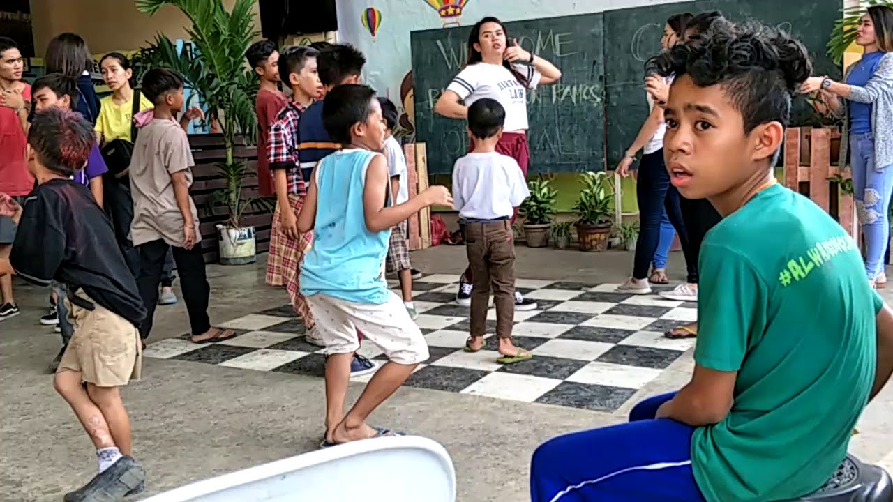 boom2x dance with matching boduts from the orphanage.. - YouTube