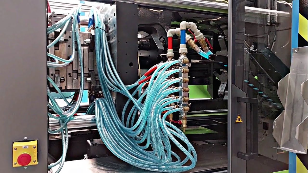 Changing the cooling system | Injection Molding Machine - YouTube