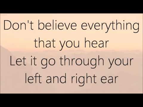 Sabrina Carpenter - Thumbs (Lyrics)