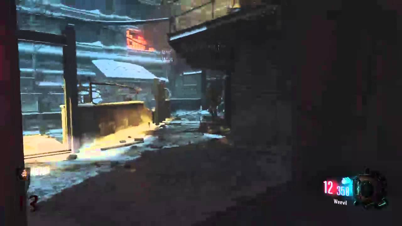 BO3 Giant Map Zombies - YouTube