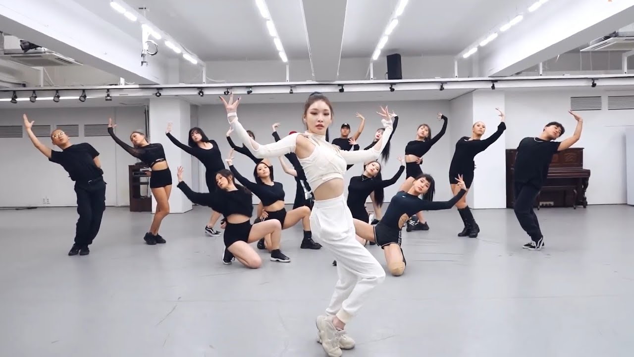 JACKSON WANG '100 WAYS' ft. CHUNG HA DANCE MAGIC PRATICE - YouTube