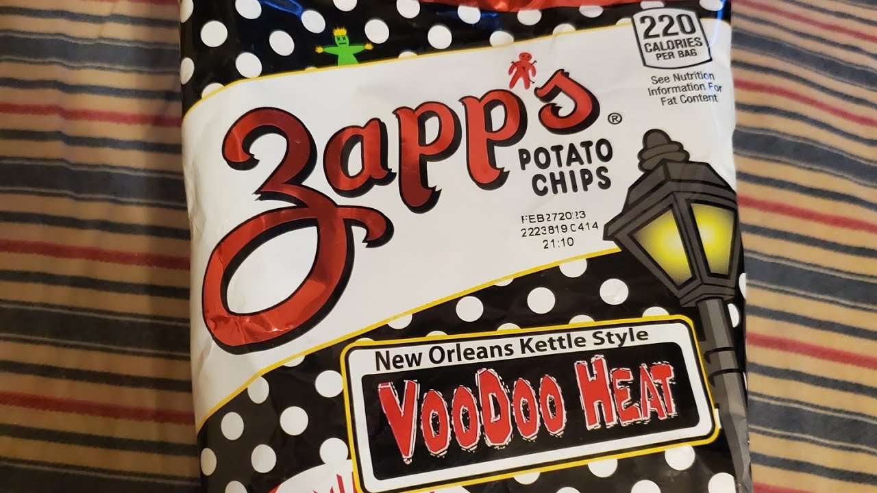 Food review: Eapp's VooDoo Hot Potato Chips - YouTube