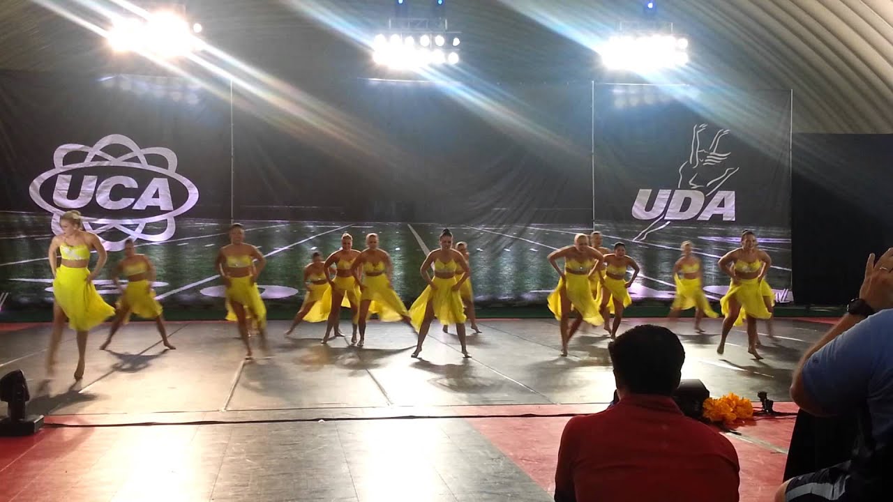 U of MN Dance Team at Universal Dance Association (UDA) 2014 - YouTube